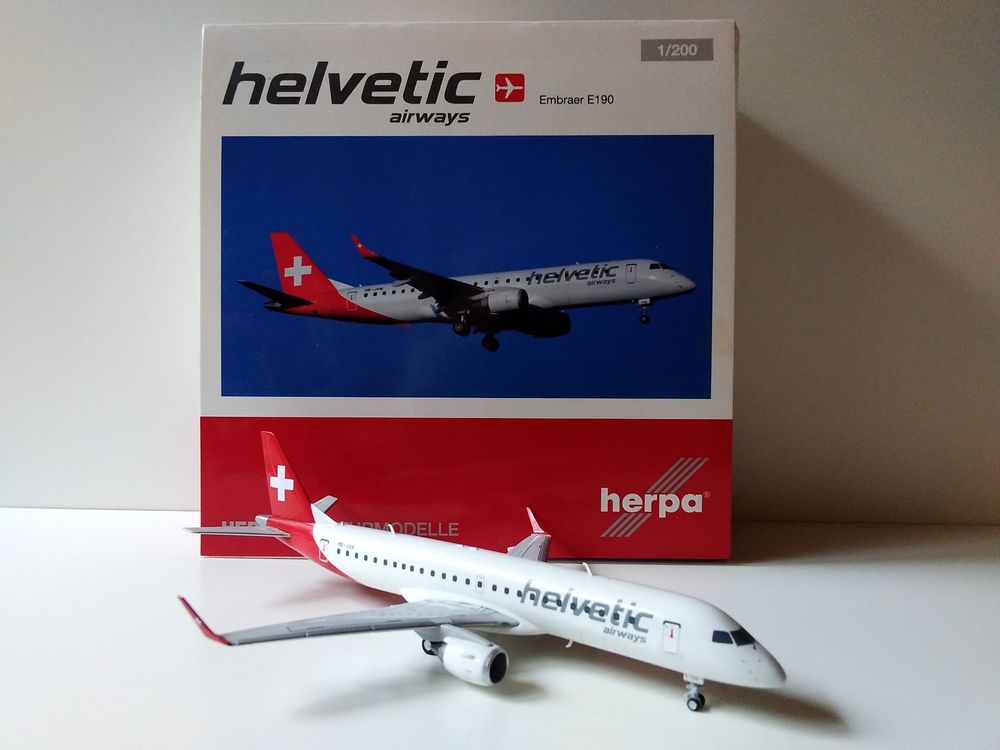 FLUGZEUGMODELL HELVETIC EMRAER E190 1:200 (Neu (gemäss Beschreibung ...
