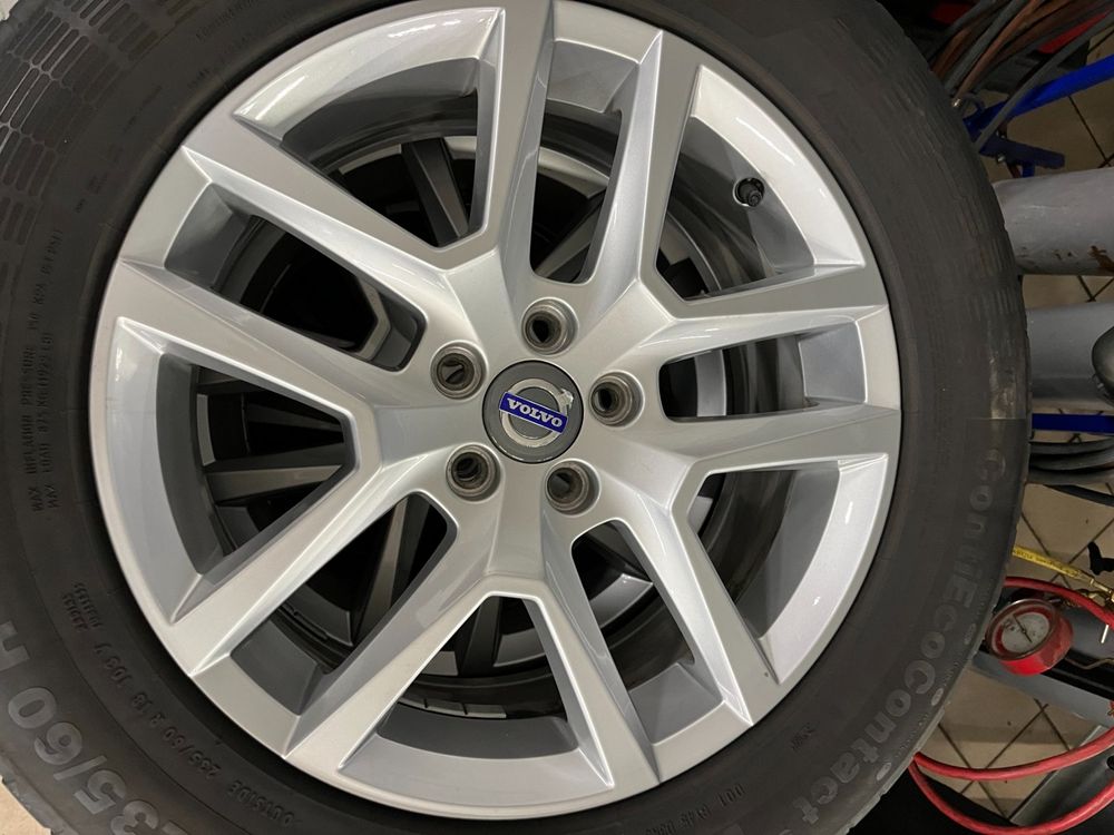 4x Original Volvo Felgen (Gebraucht) in Grossdietwil für CHF 311 – nur ...