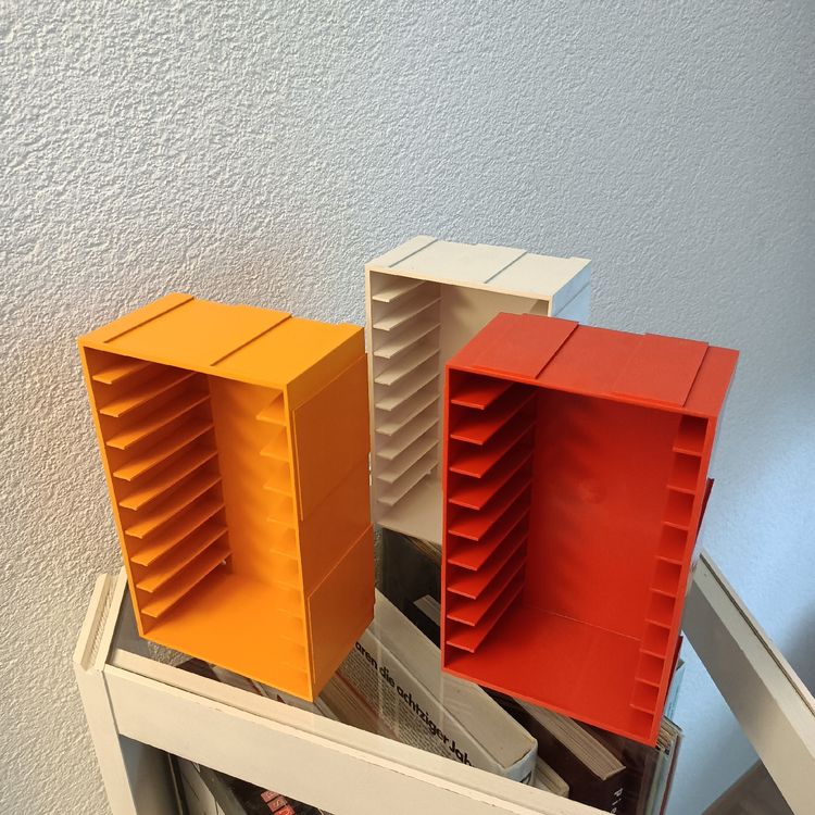 PLASTON Swiss made Kassettenhalter (Gebraucht) in Solothurn für CHF 41 ...