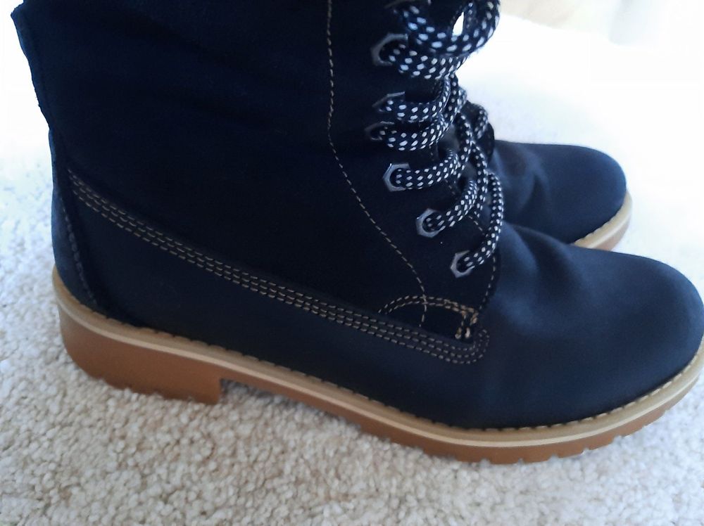 Tamaris Schnürstiefeletten gefüttert Gr. 39 (Gebraucht) in Muotathal für CHF 29 – mit Lieferung ...