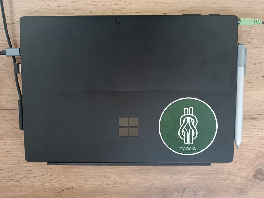 Microsoft Surface 7 Pro Windows 11 256 GB, 8 GB RAM (Gebraucht) in Bottmingen für CHF 395 – mit ...