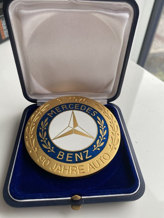 Mercedes Benz 90 Jahre Auto Gold Medal 1976 (Neu (gemäss Beschreibung)) in Lenzerheide/Lai für ...