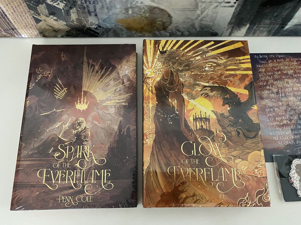 Spark & Glow of the Everflame Buch Set Arcane Society Editio (Neu und ...