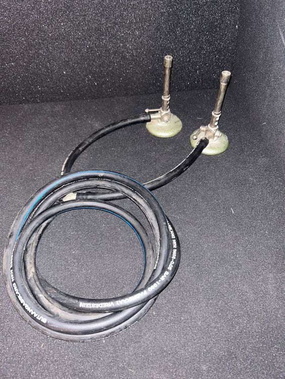 2 Bunsenbrenner fürs Labor sehr heiss (Gebraucht) in Schupfart für CHF ...