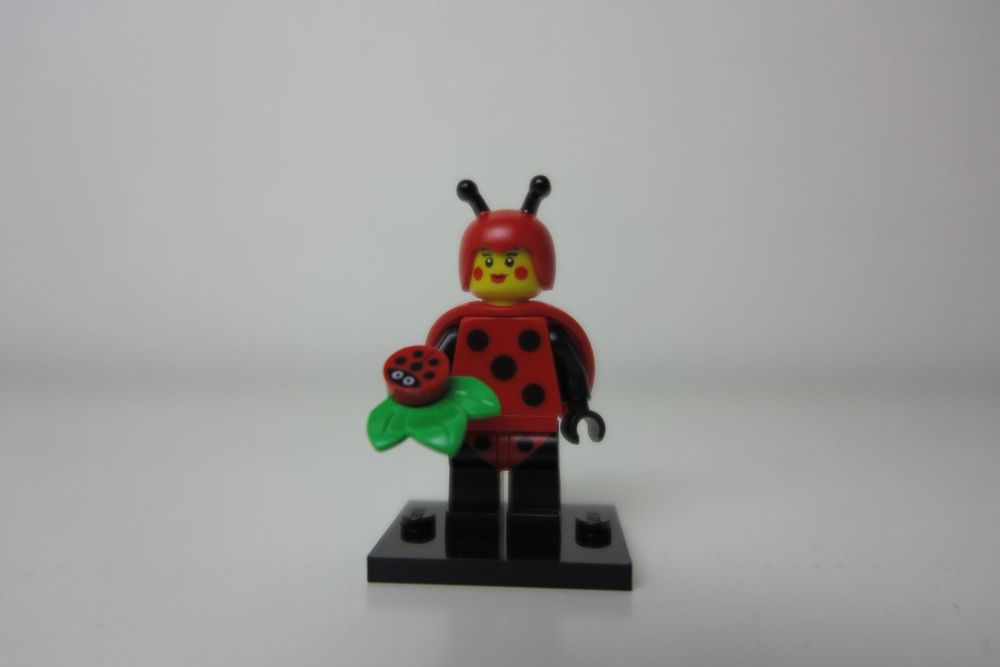 LEGO Minifigur CMF Serie 21 Ladybug Girl (Gebraucht) in Ostermundigen ...