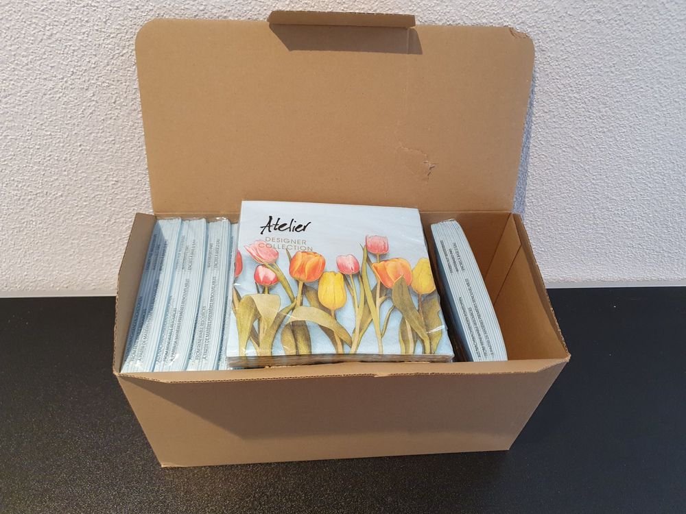 Servietten - 12 Packungen - 33cm x 33cm (Neu und originalverpackt) in ...