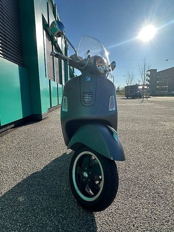 Vespa GTS Super 300 (Gebraucht) in Dietikon für CHF 3200 – nur Abholung ...