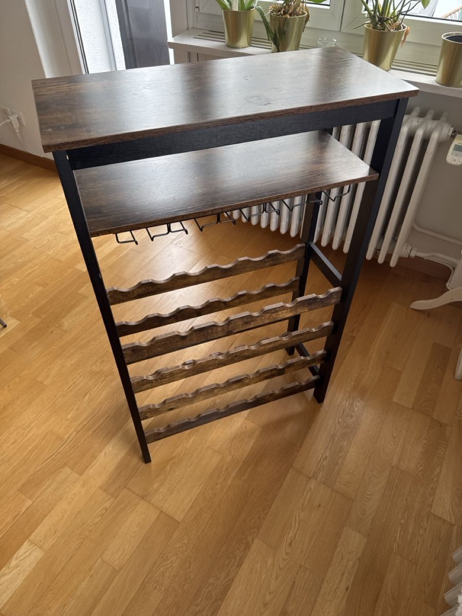 Rustic Wine Rack Table - Holds 20 Bottles & Glasses (Gebraucht) in ...