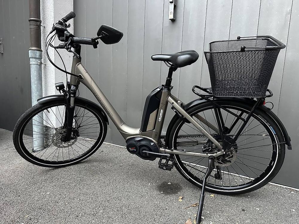 E-bike da donna Winora 28 bosch CX (Usato) a Quartino per CHF 100 ...