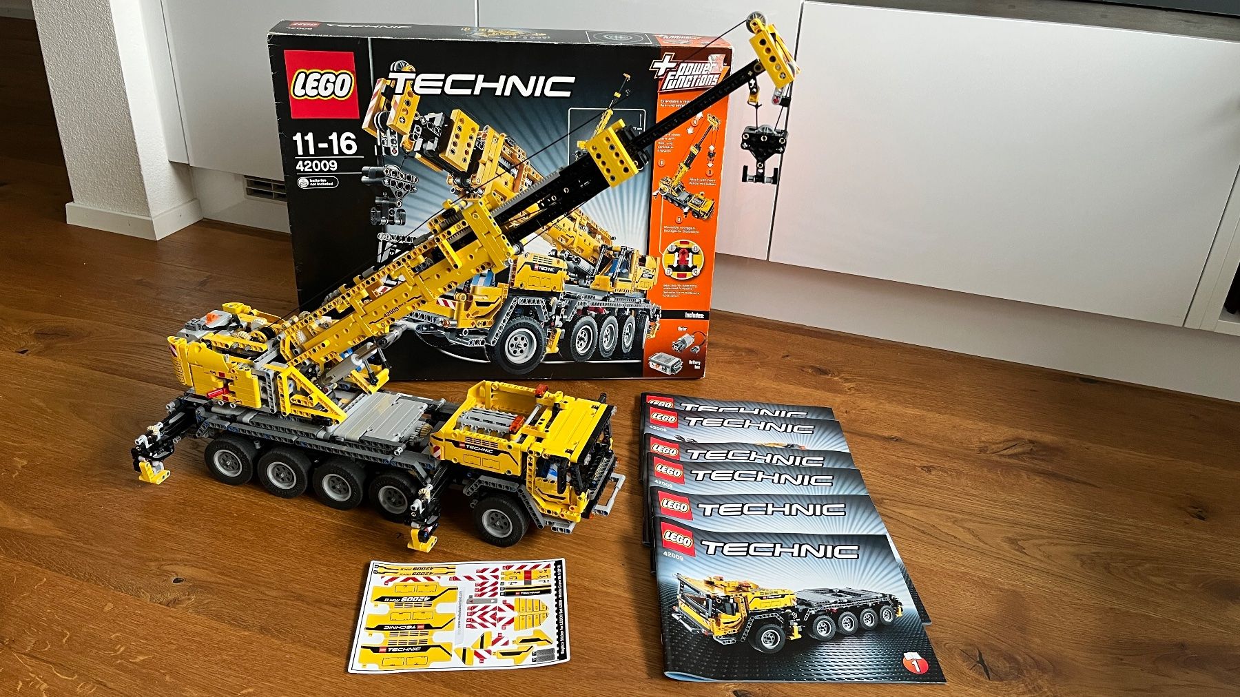 Lego Technic 42009 - Motorisierter Schwerlastkran MK2 2-in-1 (Gebraucht ...