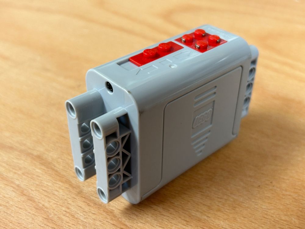Lego 9V RC Empfänger V2, mit 4 Stufen, Power Functions | Kaufen auf Ricardo
