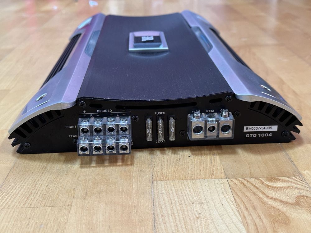 JBL GTO 1004 4-Kanal Endstufe (Gebraucht) in Villarepos für CHF 80 ...