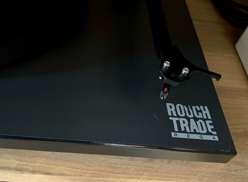 REGA P1 PHONO PLATTENSPIELER PLANAR 1 ROUGH TRADE LP SCHWARZ (Gebraucht ...