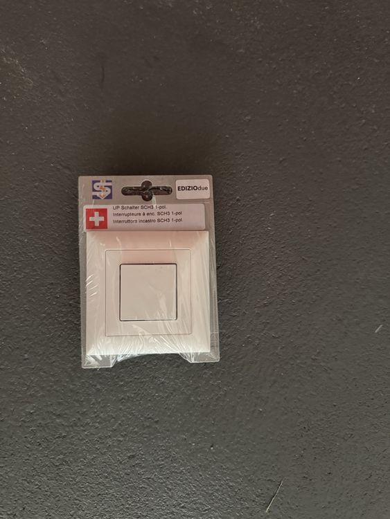 Neuer Edizio Due UP Schalter SCH3 - 1-polig, Original! (Neu und originalverpackt) in Schönenwerd ...