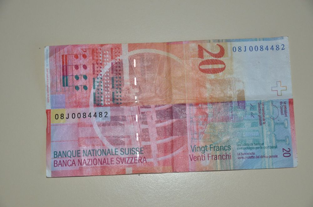 Banknote 20 Sfr. (D'occasion) à Gontenschwil pour CHF 22 – avec ...