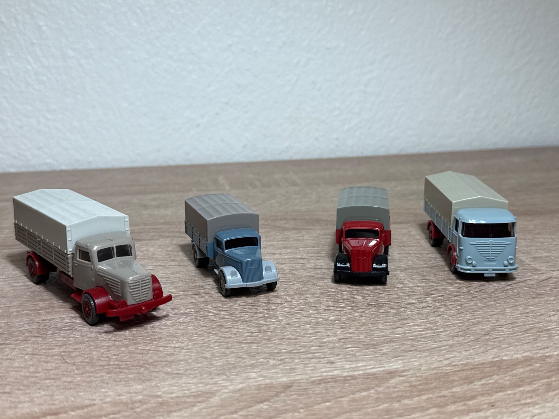 4x Wiking Modellautos (34) (D'occasion) à St-Aubin-Sauges pour CHF 10 ...