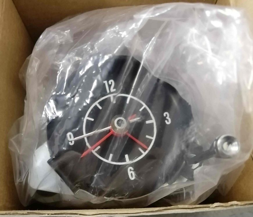 Chevrolet Quartz Movement Clock - Corvette C3 1972-1974 | Kaufen auf ...