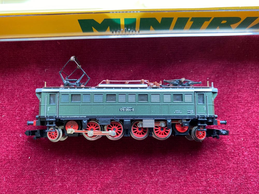 30% Nachlass! Eisenbahn E-Lok (Ref.320) (Neu und originalverpackt) in ...