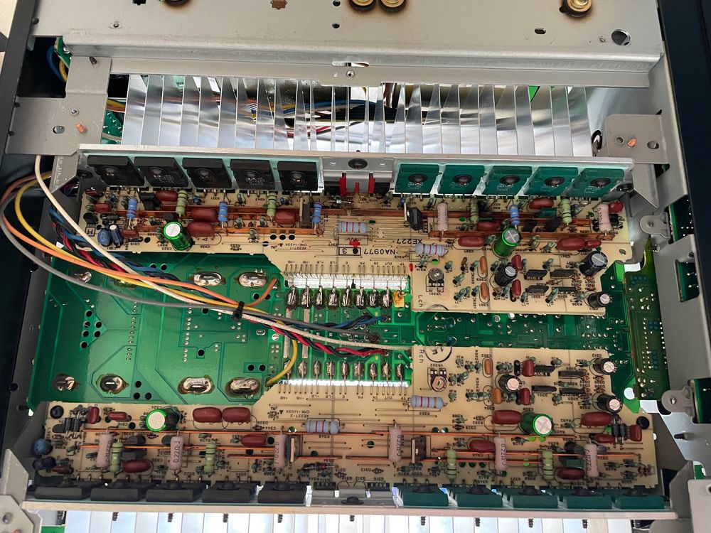 Yamaha MX1000 Enstufe 2x740W (Gebraucht) in Glattfelden für CHF 510 – nur Abholung auf Ricardo ...