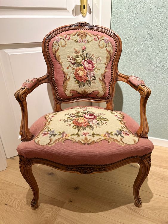 Chaise ancienne / fauteuil / sofa / antic chair (Gebraucht) in Lausanne ...