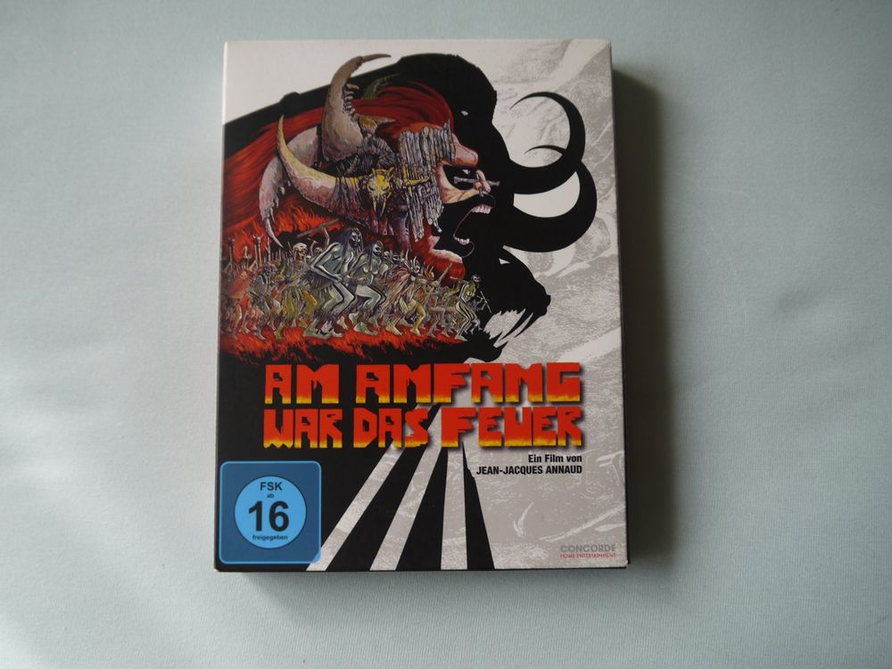 AM ANFANG WAR DAS FEUER- Jean-Jacques Annaud/Ron Perlman (Gebraucht) in ...