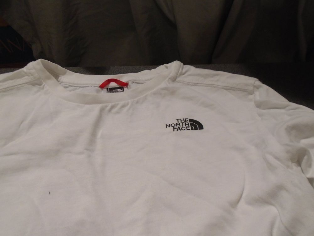 Pullover Grösse S/P, North Face, weiss (Gebraucht) in Zürich für CHF 3 ...