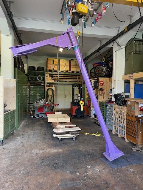 Säulenkran / Drehkran 250 kg (Gebraucht) in Schlatt ZH für CHF 1450 – nur Abholung auf Ricardo ...