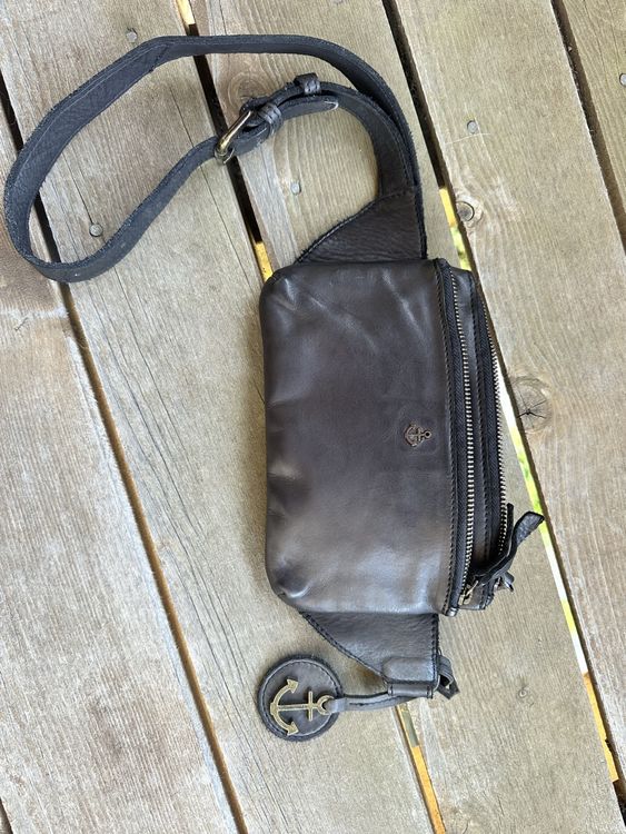 Sac bandoulière (banane) (Neu (gemäss Beschreibung)) in Orges für CHF 60 – mit Lieferung auf ...