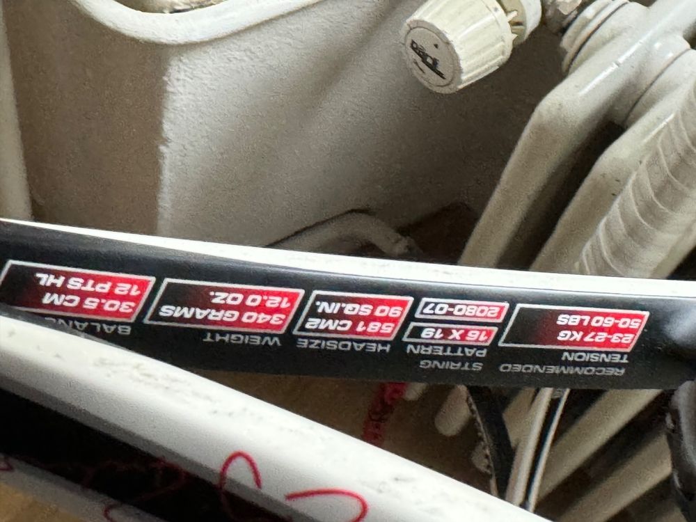 Wilson Pro Staff Kfactor Roger Federer (Gebraucht) in Biel/Bienne für ...