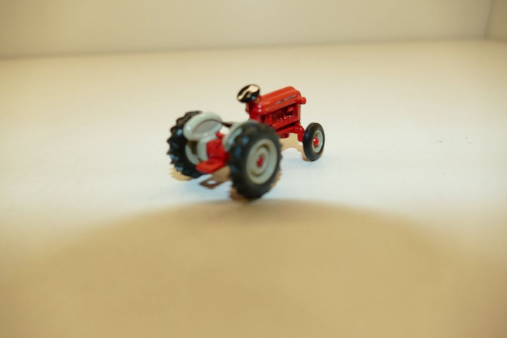 ERTL Metallmodel: Traktor Ford 681 | Kaufen auf Ricardo