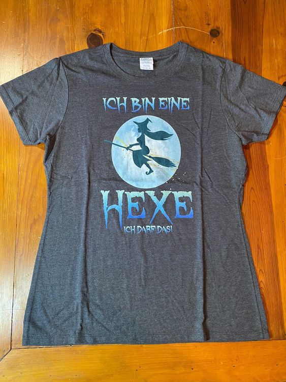 Halloween Tshirt Hexe (Neu (gemäss Beschreibung)) in Triboltingen für ...