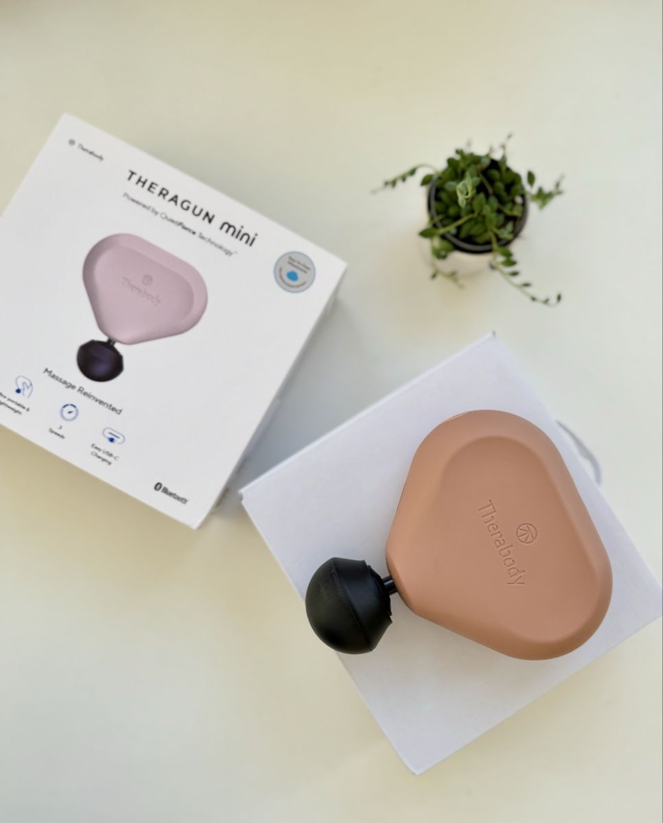 TheraGun Mini, Like New, Pink (Neu (gemäss Beschreibung)) in Zürich für ...