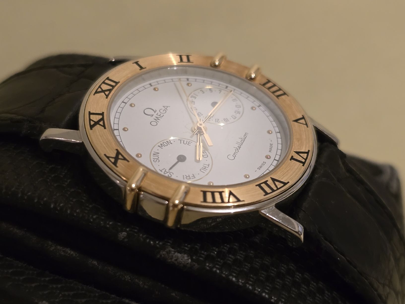 Omega Constellation or 18k acier. day date (D'occasion) à Grand-Lancy ...