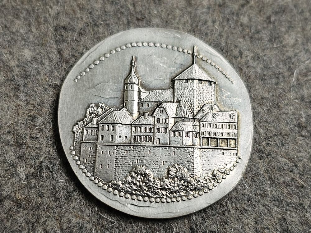 Schweizer Schloss Aarburg (Neu (gemäss Beschreibung)) in la neuveville für CHF 16.5 – mit ...