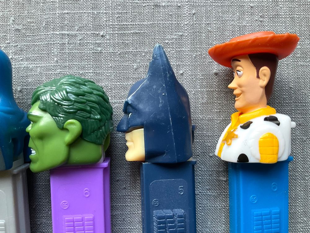 🔴 9 PEZ Dispenser Superhelden – Marvel DC – Batman Hulk 🔵 (Gebraucht ...