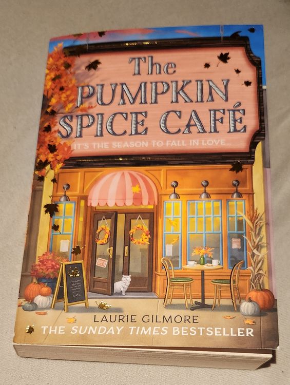 BOOK The Pumpkin Spice Café by Laurie Gilmore (Gebraucht) in St. Gallen ...