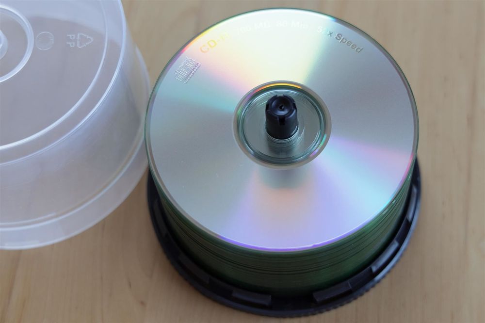 44 CD-R Rohlinge auf Spindel 700MB 80Min | Kaufen auf Ricardo
