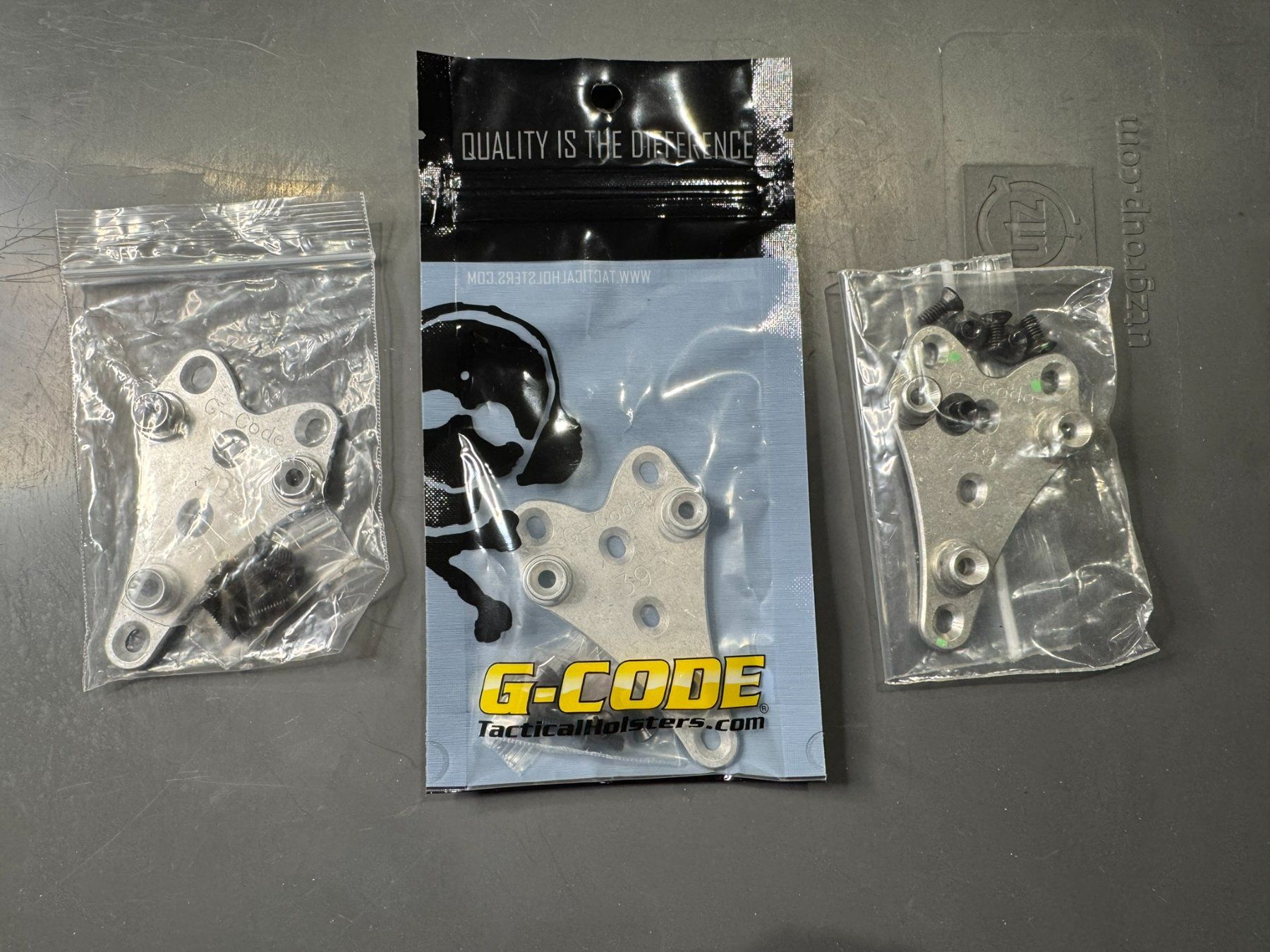 G-Code Universal RTI Hanger (Gebraucht) in Collex für CHF 35 – mit ...