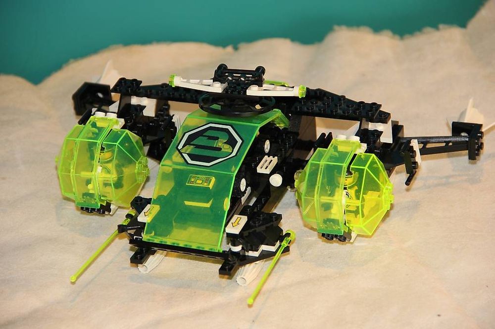 LEGO Blacktron II Aerial Intruder 6981 (Gebraucht) in Ermatingen für ...