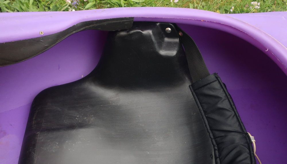 Wildwasser-Kajak Prijon Taifun (Gebraucht) in für CHF 80 – nur Abholung ...
