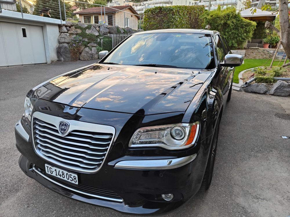 Lancia Thema 3.6 AWD / Chrysler 300 Executive frisch ab MFK | Kaufen auf Ricardo