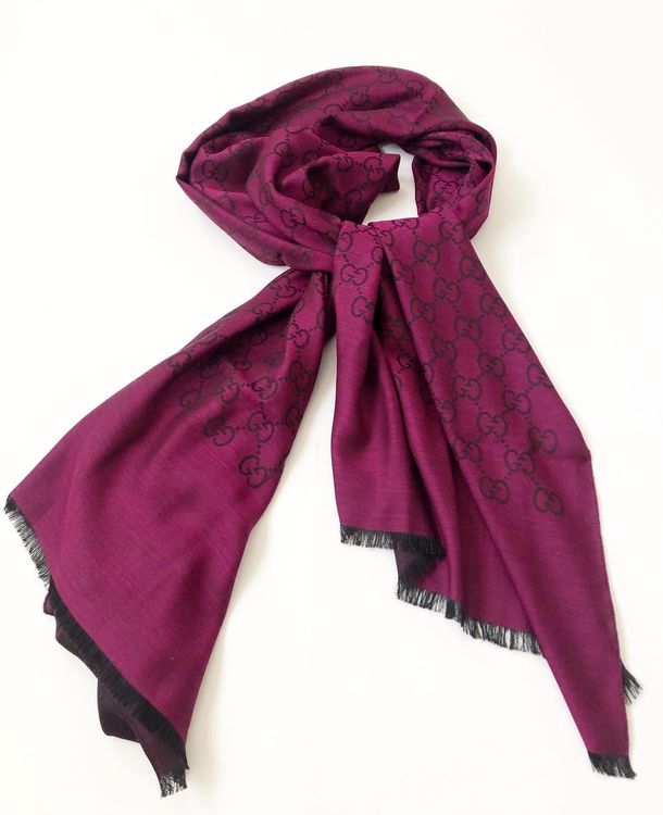 Gucci scarf (Neu und originalverpackt) in Pregassona für CHF 260 – mit ...
