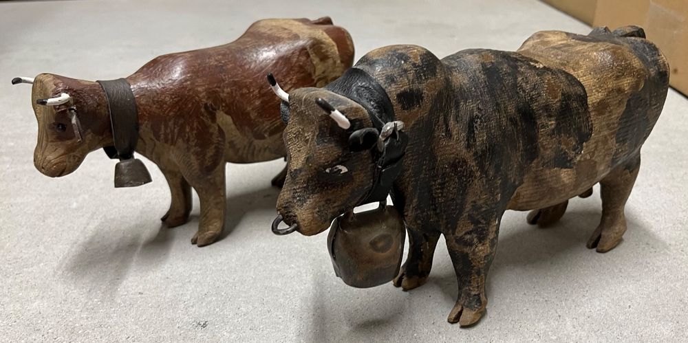 Antike Holz Kuh und Stier alt | Kaufen auf Ricardo
