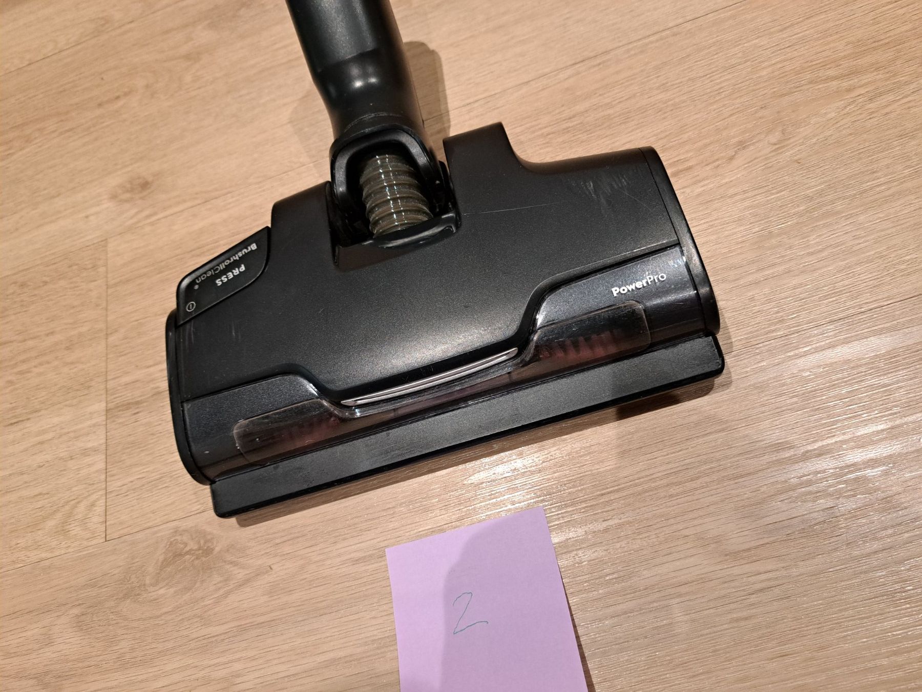 Electrolux Ultimat 800 Bodendüse Bristle Power Pro (2) (Gebraucht) in ...