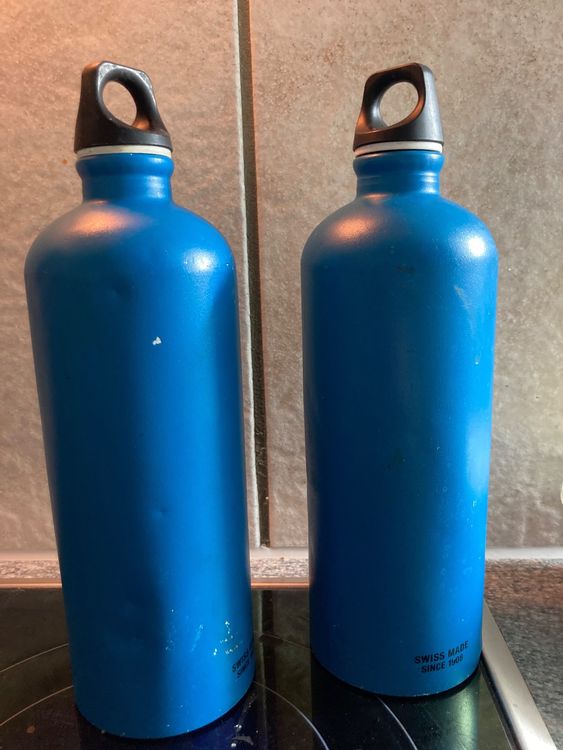 Sigg Flaschen 2Stk 1l (Gebraucht) in Winterthur für CHF 1 – mit ...