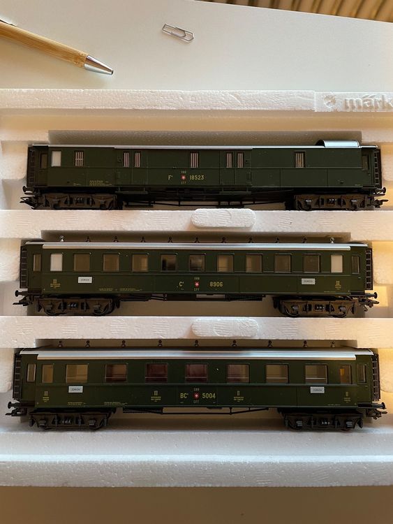 SBB Wagen-Set - 3 Schnellzugwagen Märklin 42385 (Gebraucht) in Blonay für CHF 69 – mit Lieferung ...