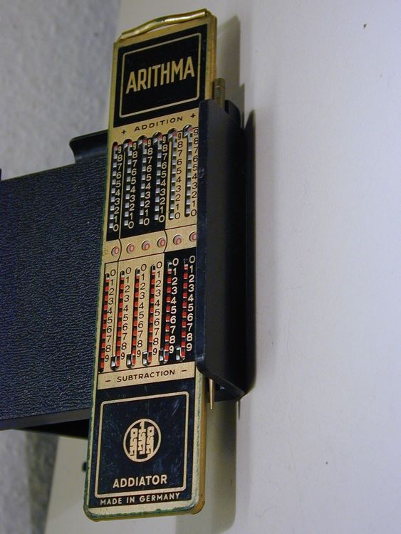 ARITHMA ADDIATOR METALLRECHNER (Gebraucht) in Oberursel für CHF 22 ...