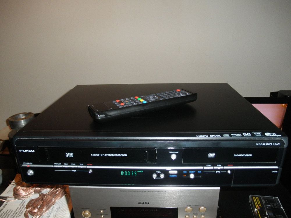 Funai VHS & DVD Recorder Combi mit HDMI Modell: (WD6D-M100) | Kaufen ...