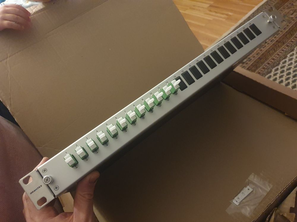 LWL Patchpanel 19" 19zoll 1HE 12x E-2000 Fiber Spleiss DX | Kaufen auf Ricardo