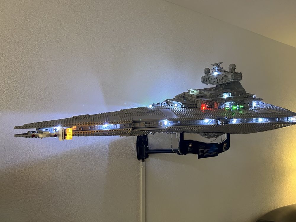 Lego 75252 UCS Star Destroyer mit Lightmybricks & Halterung (Gebraucht ...